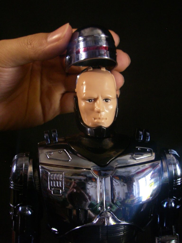 IDEAL FIGURINE COLLECTOR ROBOCOP ORION 1995