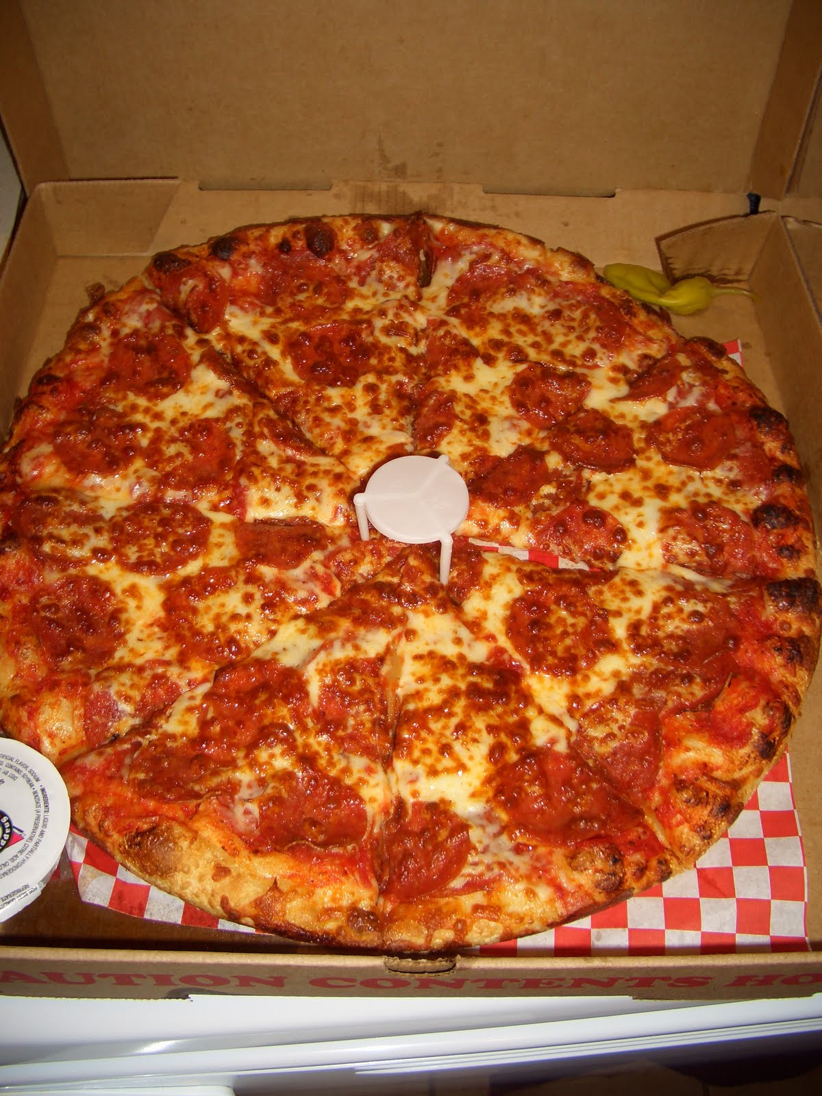 Cincinnati Pizza: Snappy Tomato Pizza
