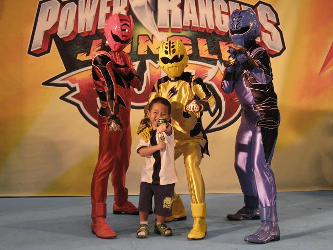 Henshin Grid: Power Rangers in Public (International)