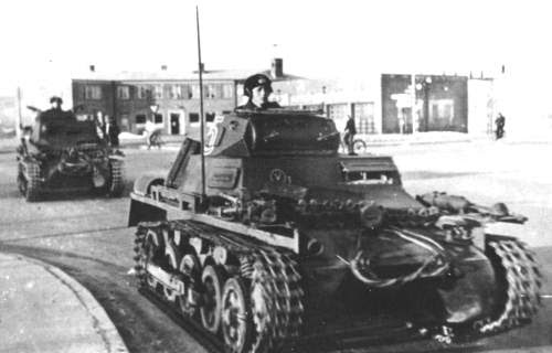 Panzersoldat: Panzers from Pz.Abt.40.(z.b.V.)!