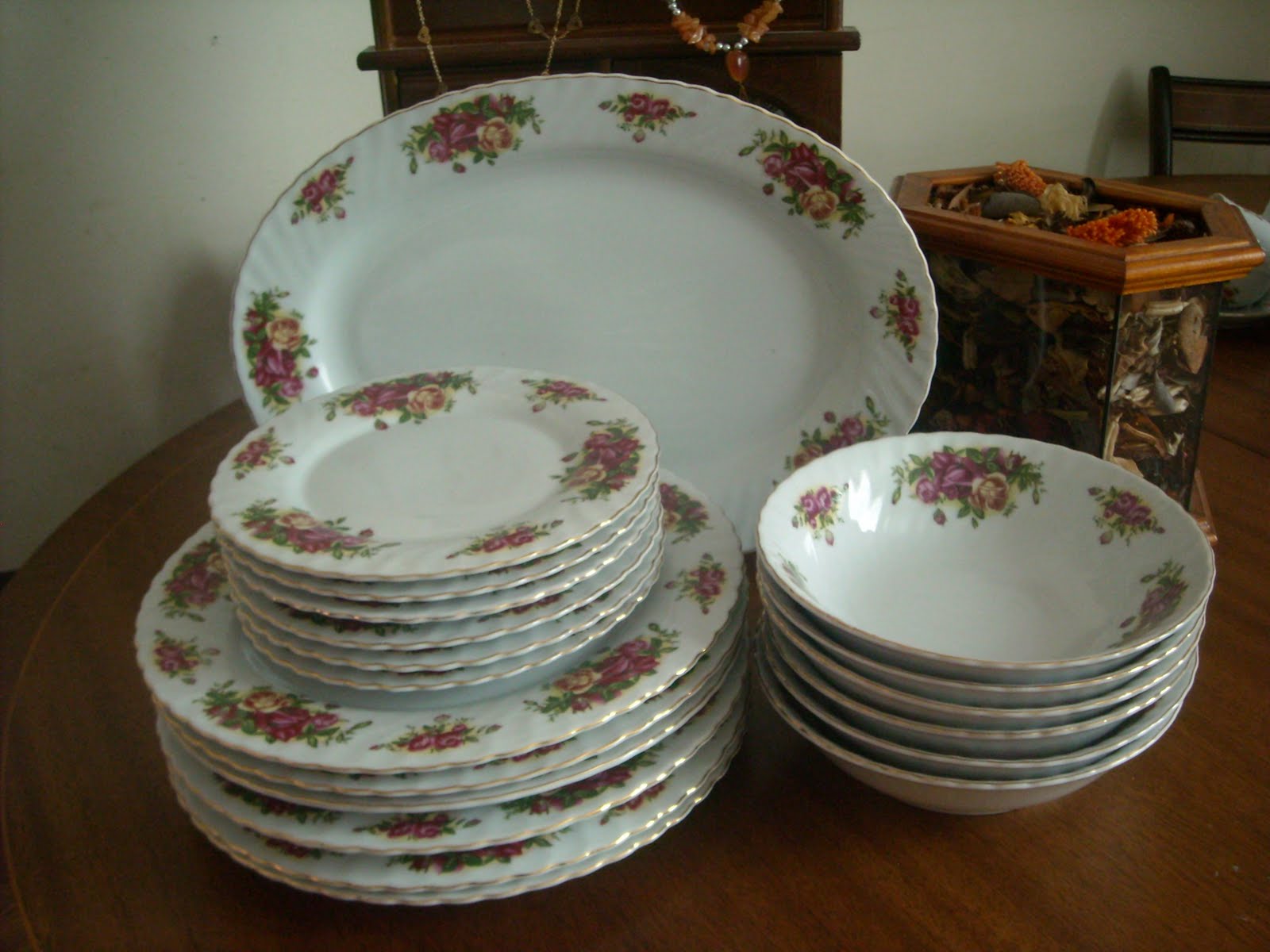 KoleksiBarangUK: Royal Norfolk Dinner Set (SOLD)
