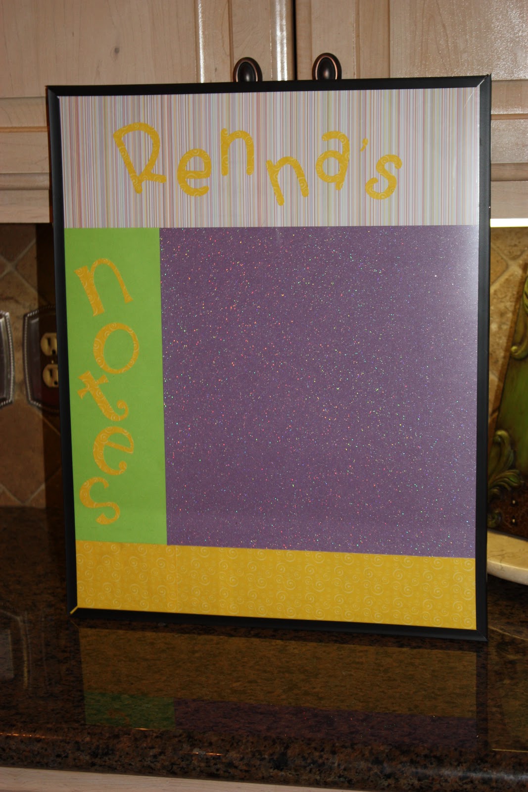 Scrappy Chic: Posterboard Frame Note Board