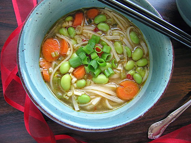 The Witchy Kitchen: Quick Edamame Soup