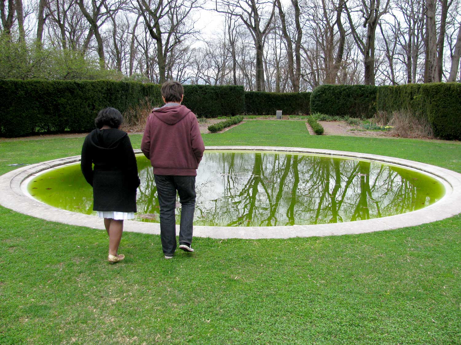 reflecting pool at the nassau county museum of art