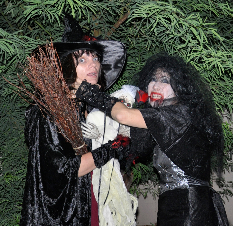 In the eye of the beholder: Friday My Town Shoot Out!!! Is on Spooky