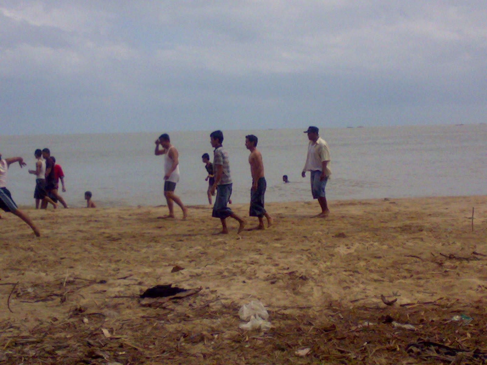 Check This Out: Batakan Beach South Kalimantan