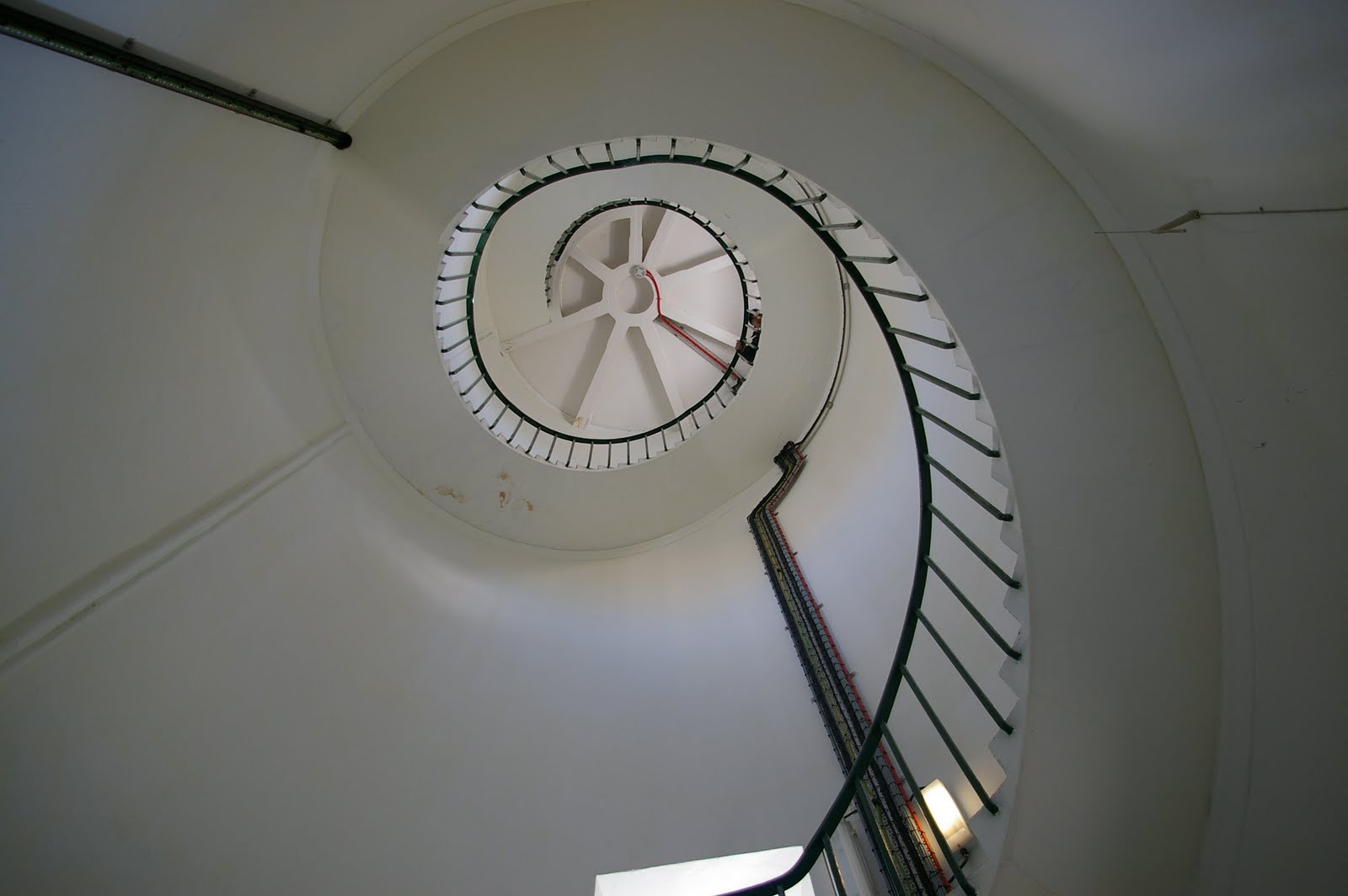 MA ISD Charlotte Greenleaf | SPACES IN FLUX: Hurst Point Light House
