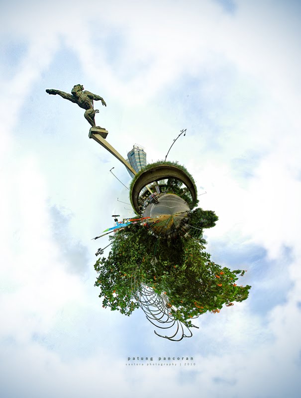 adesantora: Patung Pancoran - 360