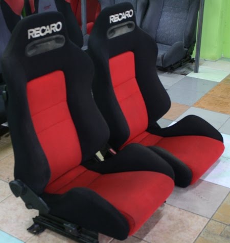 Dingz Garage: Seat Recaro SR3