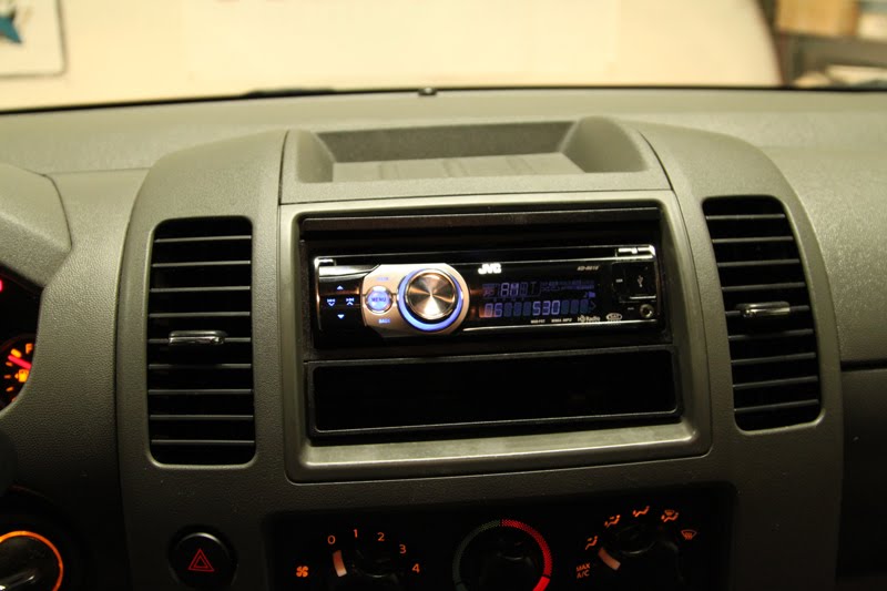 shookatash: JVC KD-R610 Review