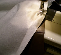 saltbox treasures: DIY: How to make a custom table cover