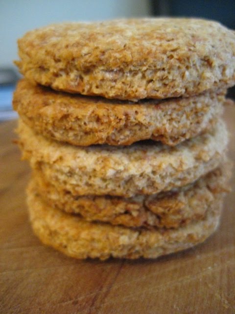 Lovely Wee Days: Thursday baking - bran biscuits