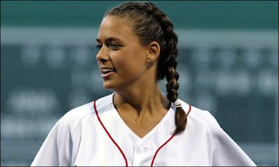 THE WIN COLUMN: Where In The World Is Kelly Barons??????