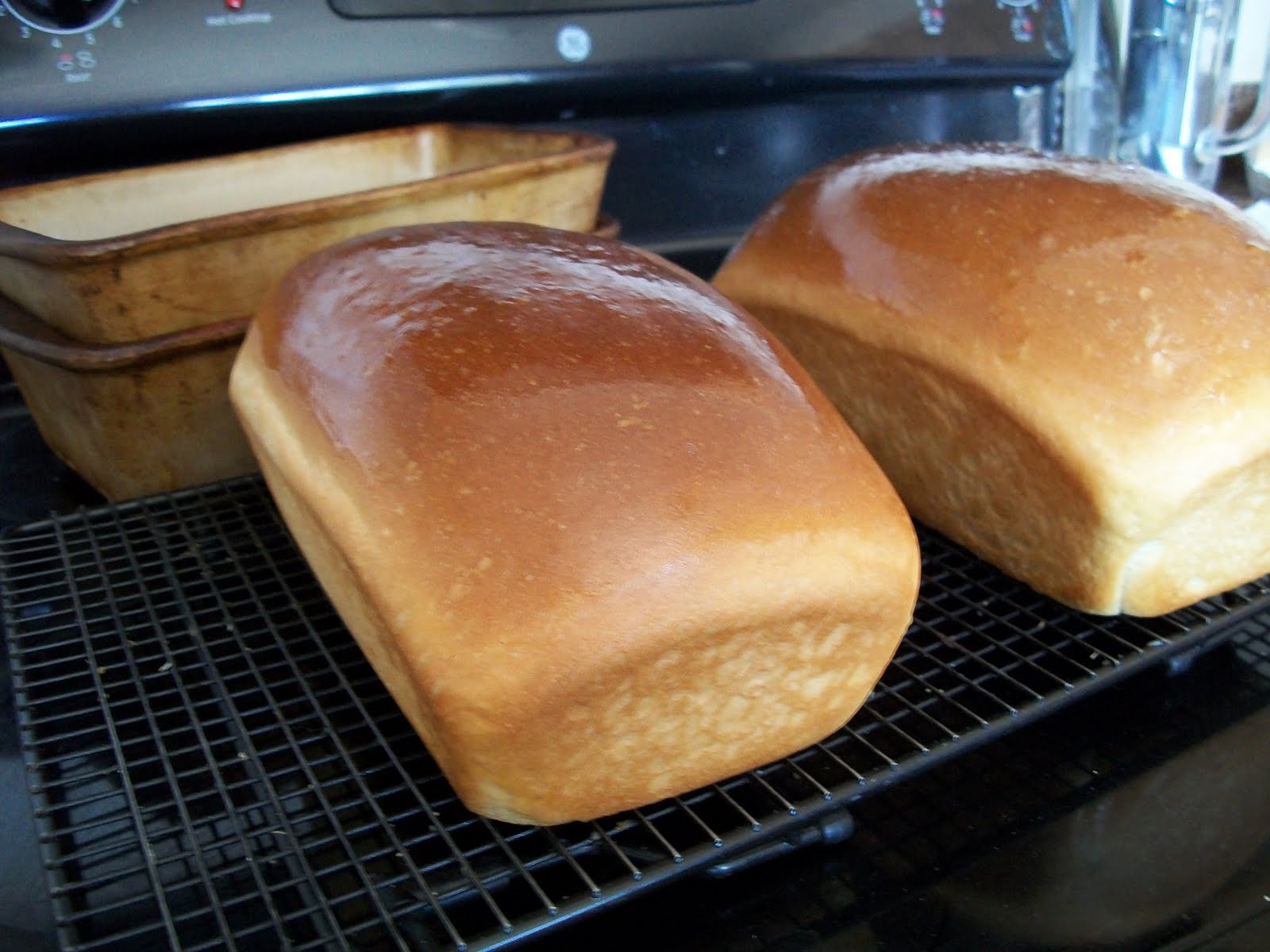 The Farm Girl Recipes: Homemade White Bread