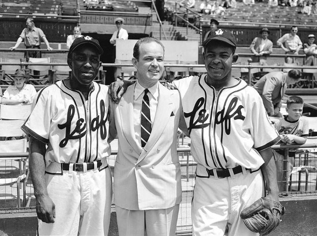 The Dusty Bookcase: Jack Kent Cooke in Extra Innings