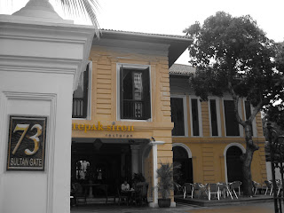 Kampong Glam"ourous": Gedung Kuning @ 73 Sultan Gate