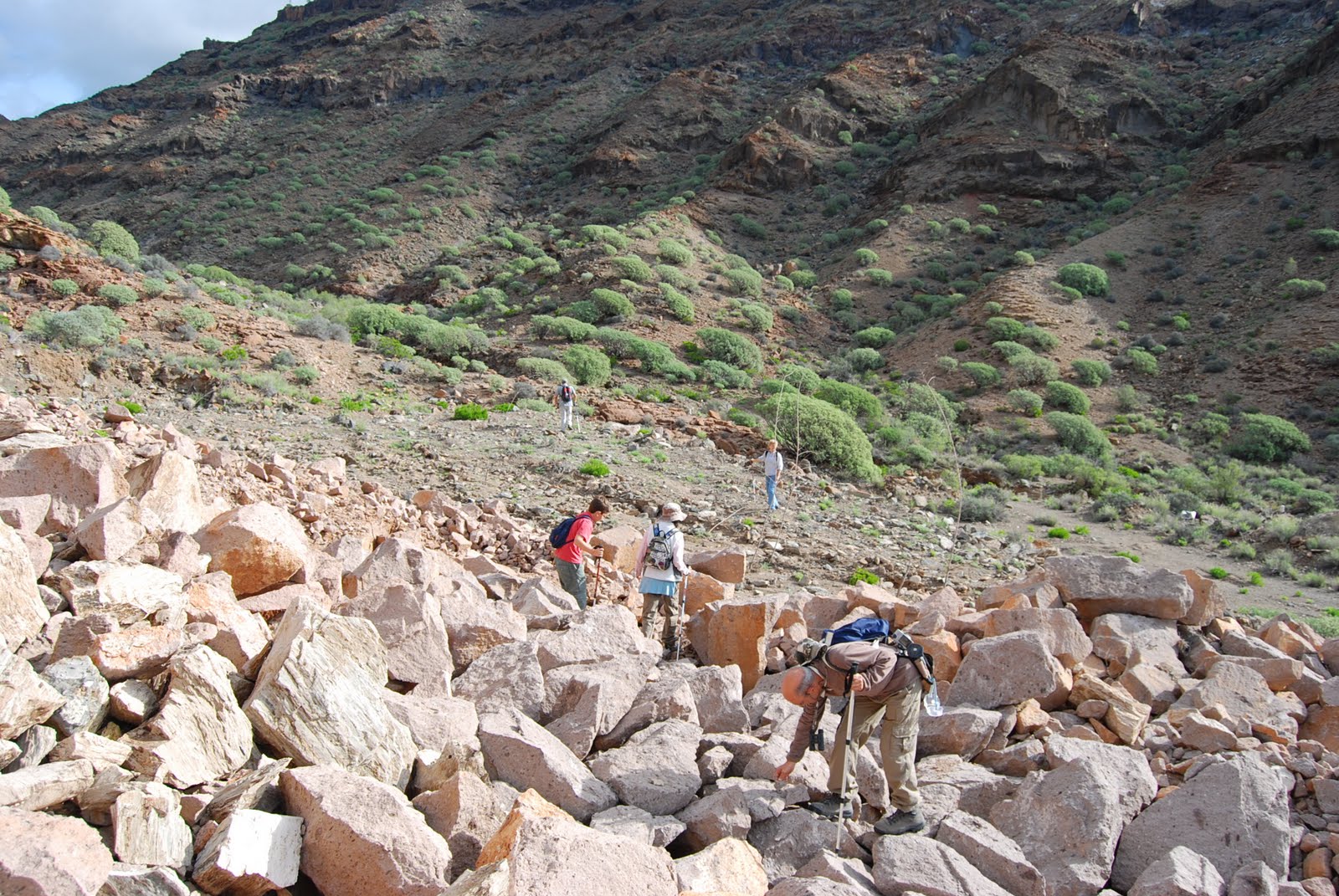 Minerales de Canarias: Barranco Medio Almud, Mogán, Gran Canaria II