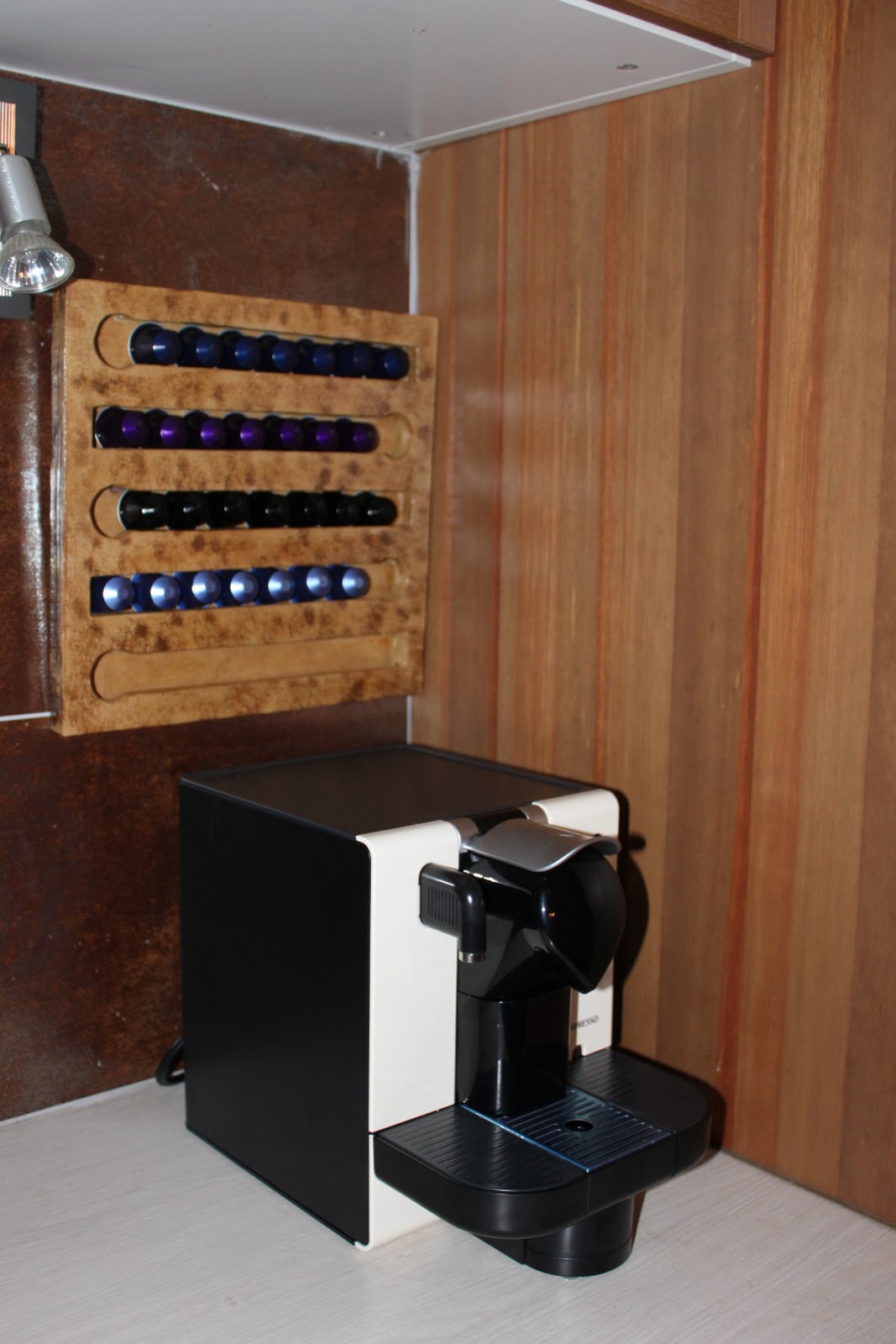 laboitawoody: Support à capsules Nespresso