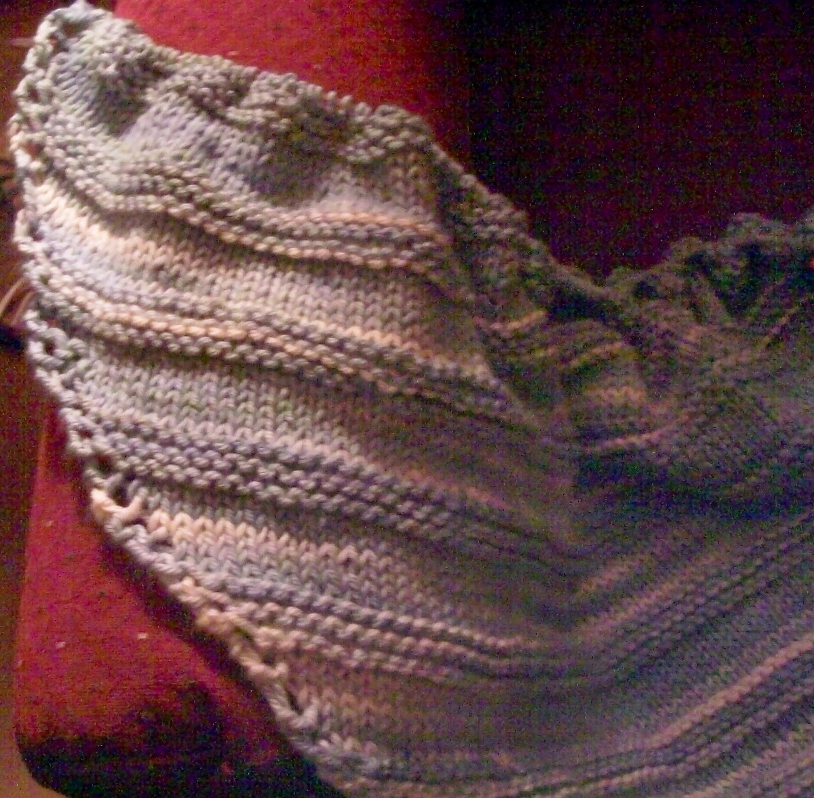 Yarns: La La's Simple Shawl -- Fibers on Fri...er...Sat, I mean Sunday!!