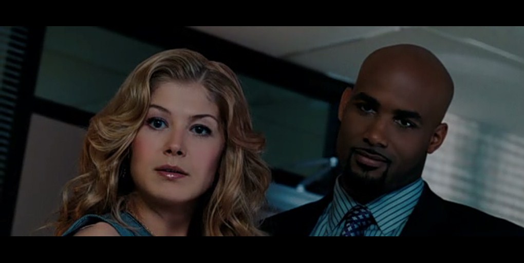 Rosamund Pike: Surrogates Screen Captures