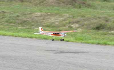 AVISTAR 40 Aprendiendo a volar R/C