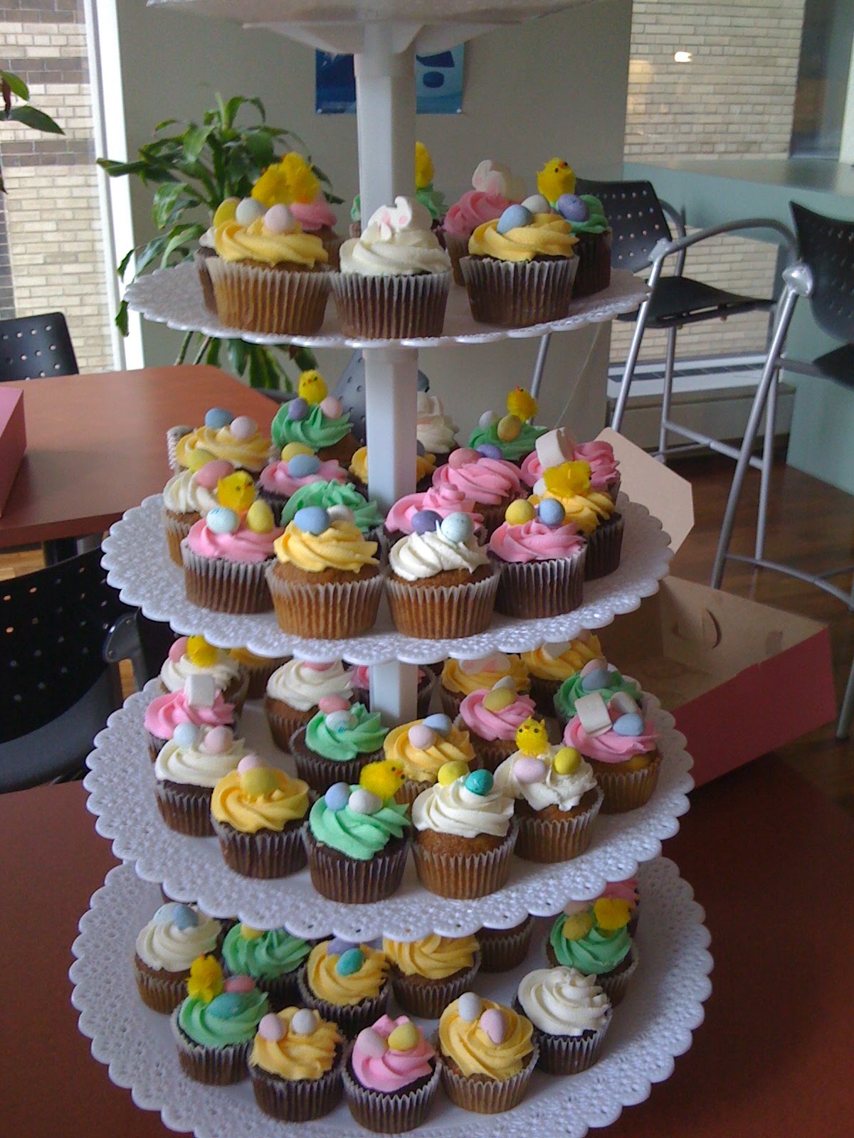 Crazy 4 Cupcakes: Easter Cupcakes
