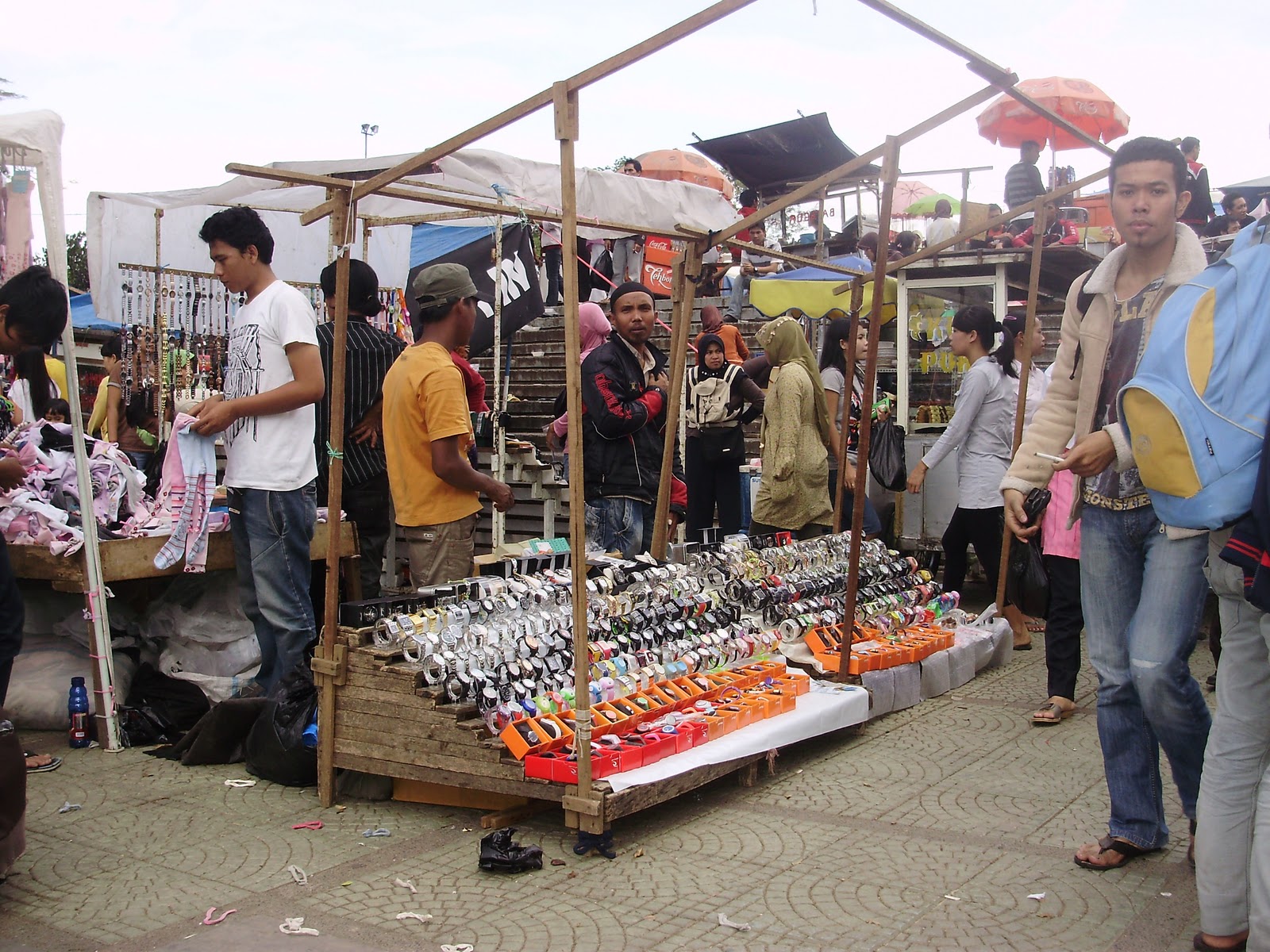 Love Bandung: Pasar Kaget Gasibu