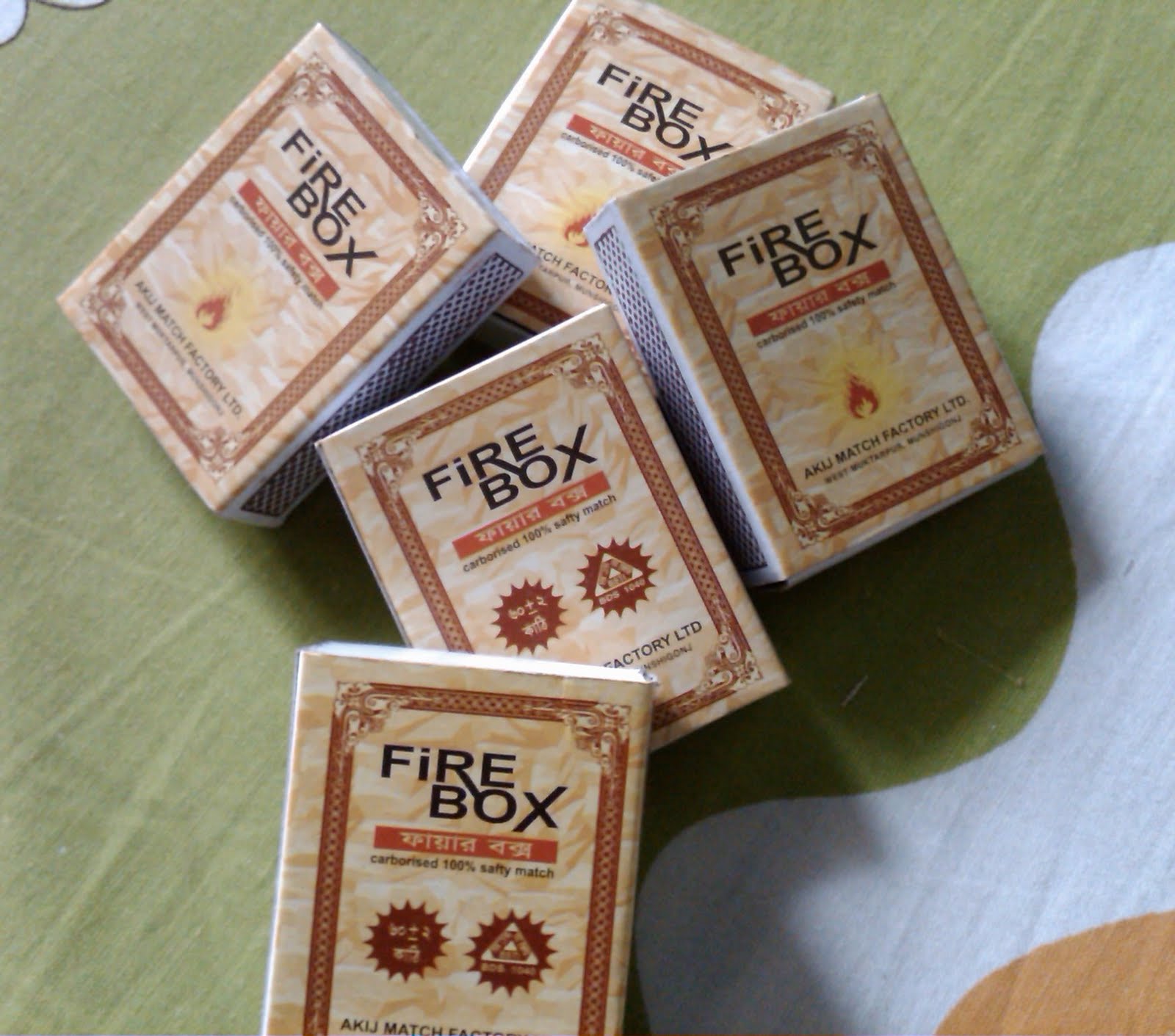 MATCHBOXES AND LABELS COLLECTION: Exchange