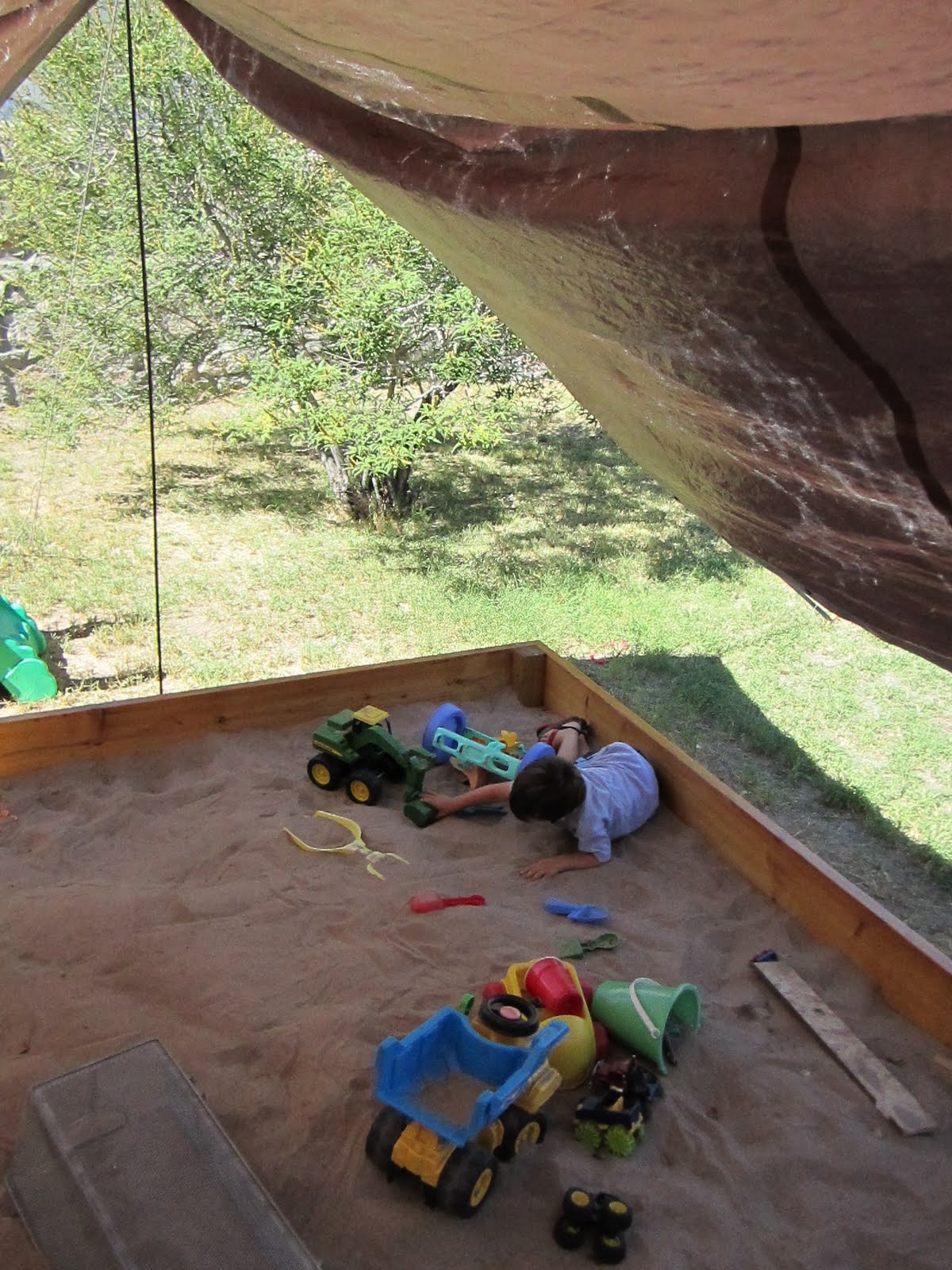 Wonderings and Wanderings: The Evolution of the Sandbox tent