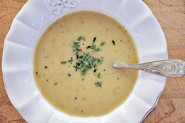 the parsley thief: Three Lily Soup