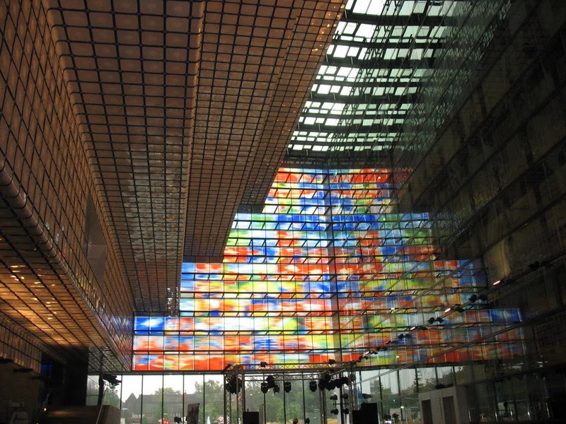 Dutch Discovery: The Netherlands Institute for Sound and Vision