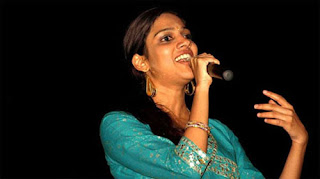 A CHRONICLE OF SIGHTS,SILENCES AND SOUNDS: Gayatri,the playback singer