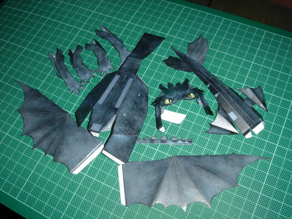 Evol's Paper Craft: How to build your own Dragon 簡易西方龍