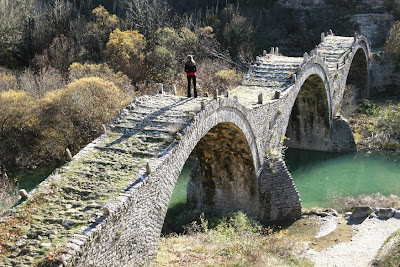 ΚΩΔΙΚΟΣ ΔΑΣΚΑΛΟΣ: 12. ΠΝΕΥΜΑΤΙΚΗ ΑΝΑΠΤΥΞΗ ΜΕΣΑ ΣΤΗ ΣΚΛΑΒΙΑ