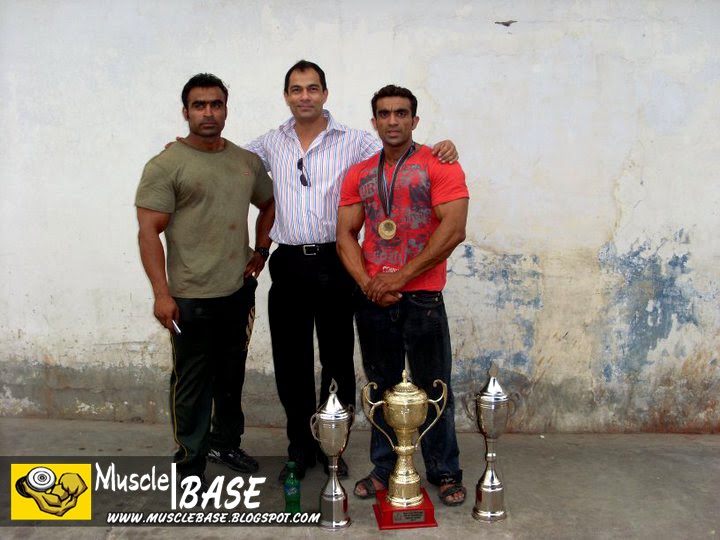 Musclemania Mr Pakistan Bodybuilding Contest 2010 | Musclemania Mr ...