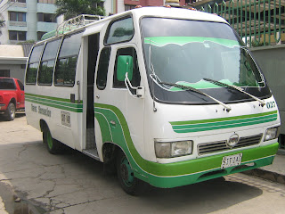 COMPRA Y VENDE TU CARRO: BUSETA NISSAN CABSTAR 2002