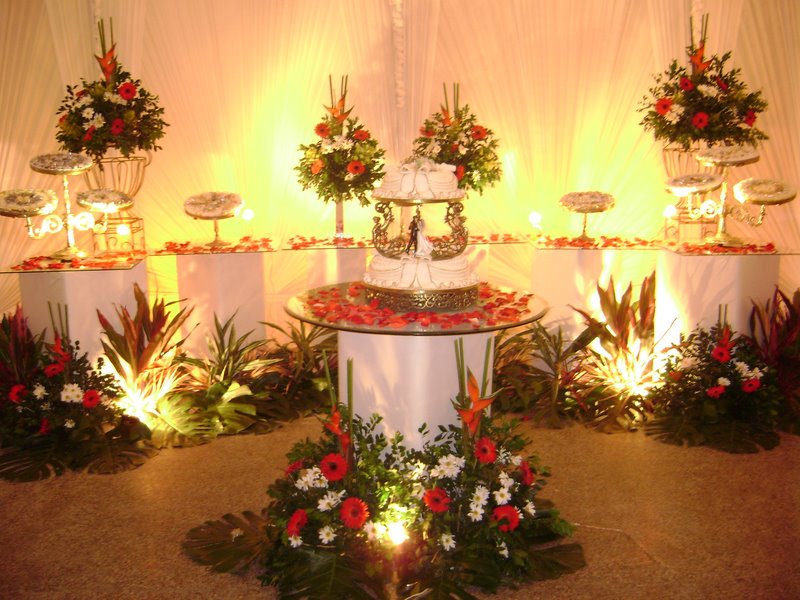 REGINA FESTAS BUFFET: REGINA FESTAS