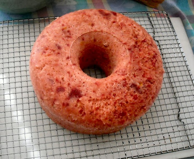 Tupperware is Timeless: TUPPERWAVE STACK COOKER CAKES!!