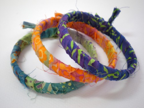 Hand Craft Life: Handmade fabric bracelets