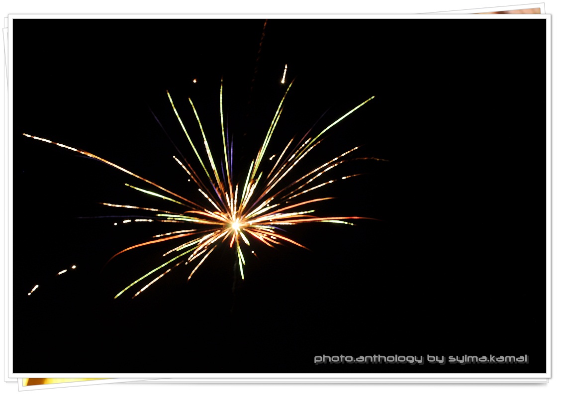 Syima Exposé™: Bunga api di Hari Raya