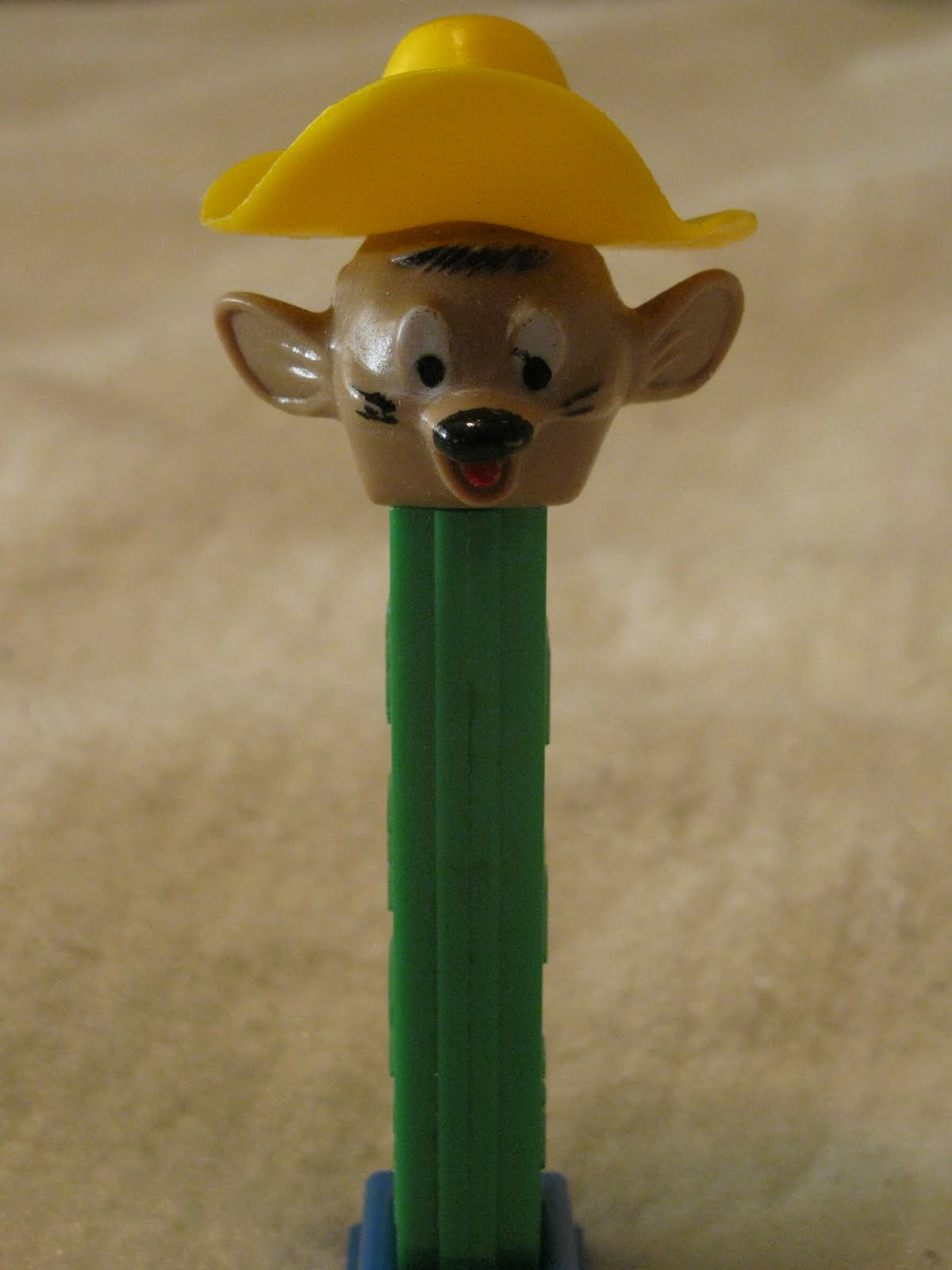 Ron's Pez World: SPEEDY GONZALES