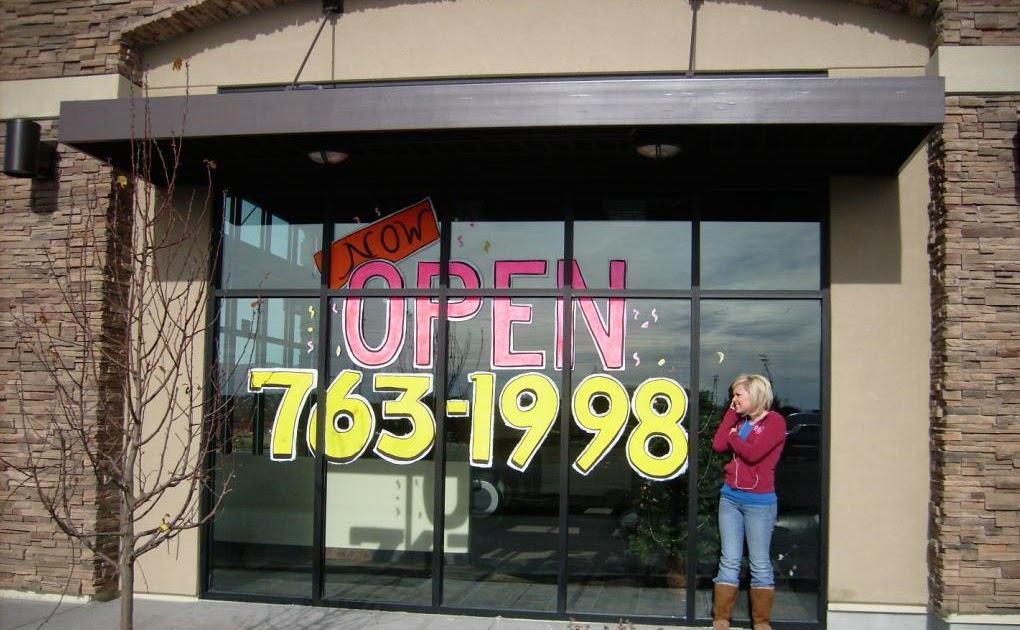Bawden Fine Murals: Hand Painted Window Splash advertising