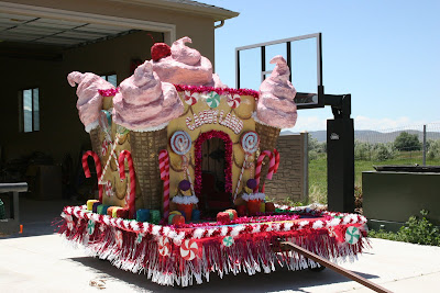 Bawden Fine Murals: CandyLand parade float we helped with