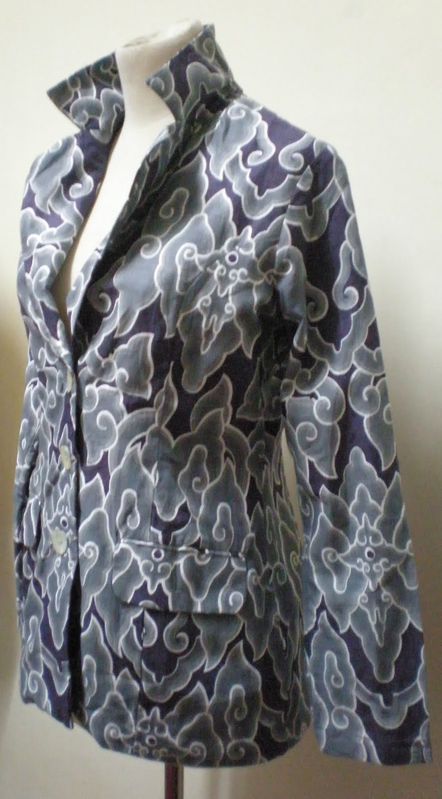 Butikbatik ONLINE: BATIK JAS FOR WOMEN