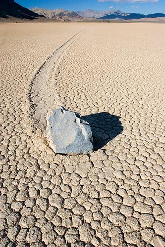 Unique Travel's Blog: Sailing Stones of Death Valley