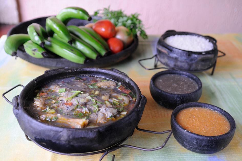 Cananéia, muito mais que uma simples cidade.: Culinária simples e rica