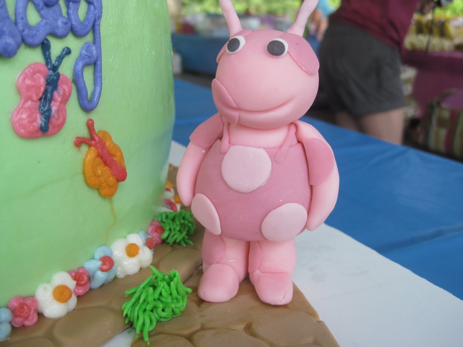 B's Cakes: Your backyard friends... the Backyardigans!