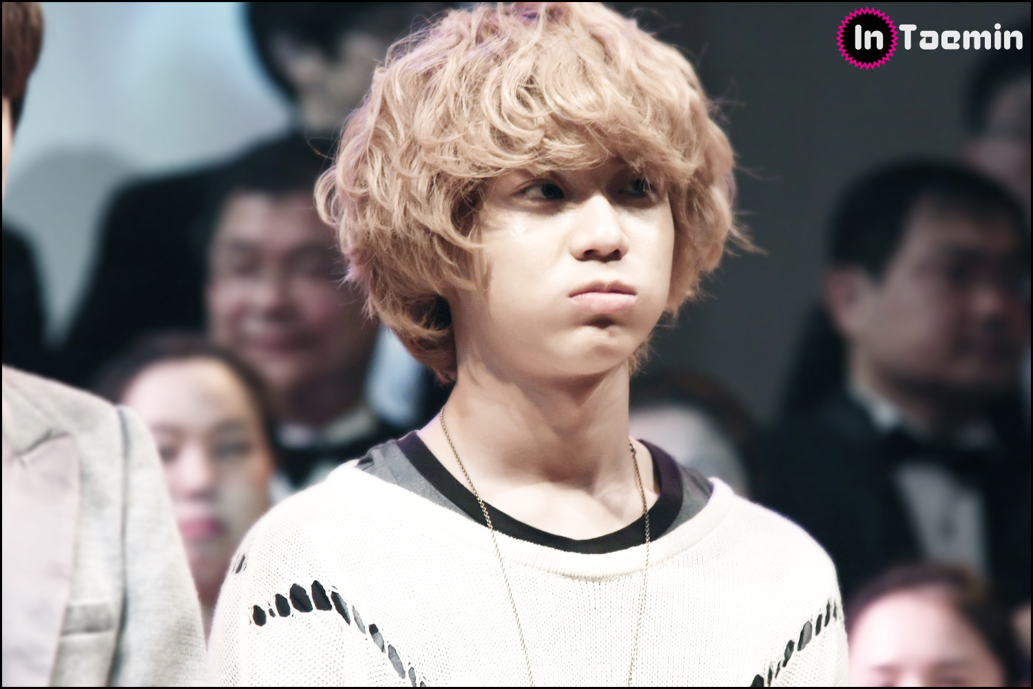 Keuliseu (⌒˛⌒): SHINee Manyun XO