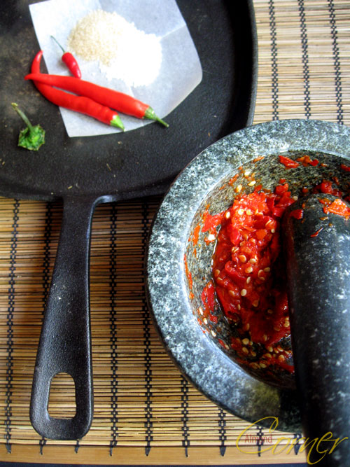 Almond Corner: Sambal oelek