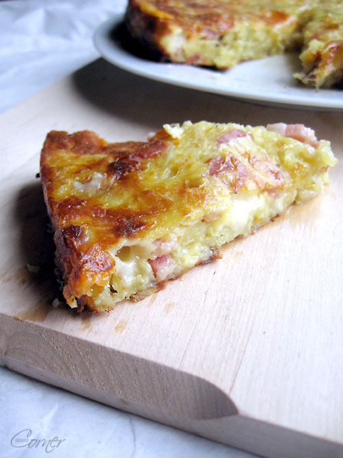 Almond Corner: Plain in Pigna